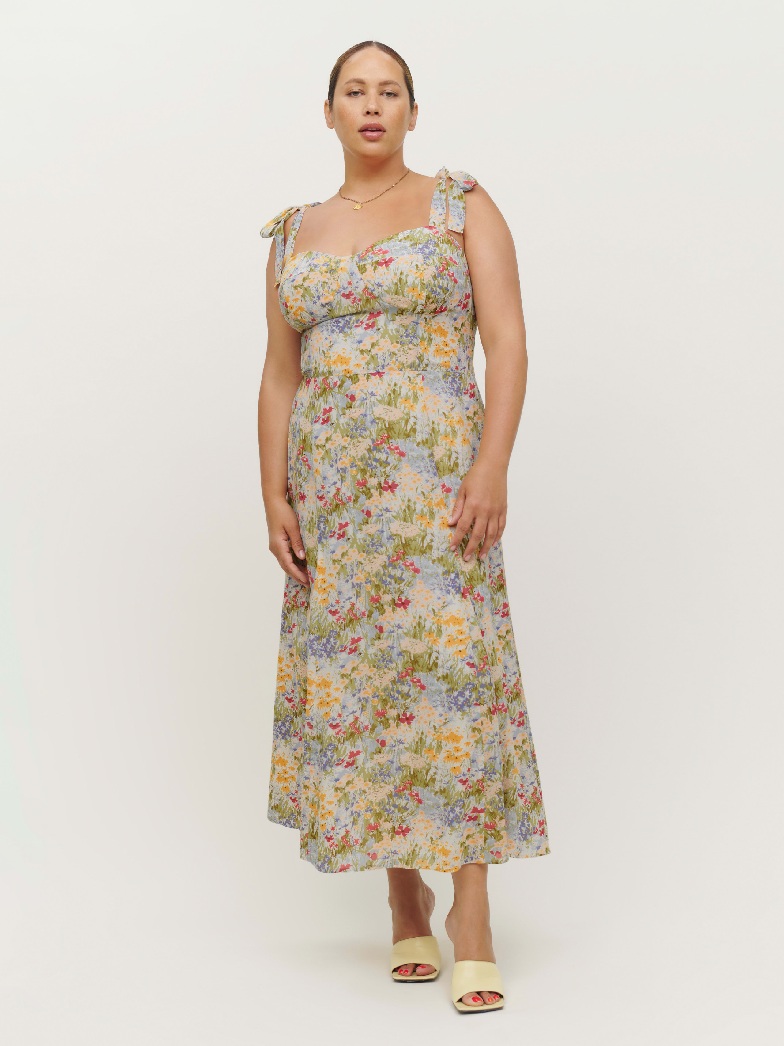 13 Best Plus-size Reformation Dresses 2023 - Wear Next.