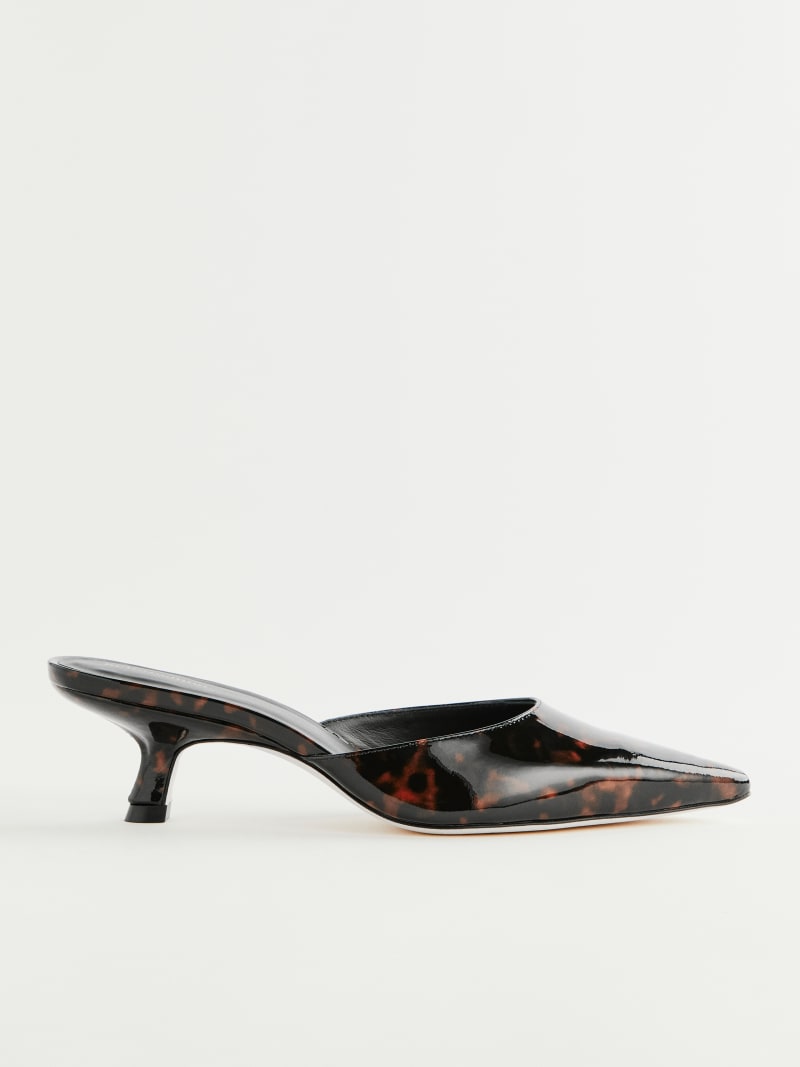 Wilda Kitten Mule - Sustainable Shoes | Reformation