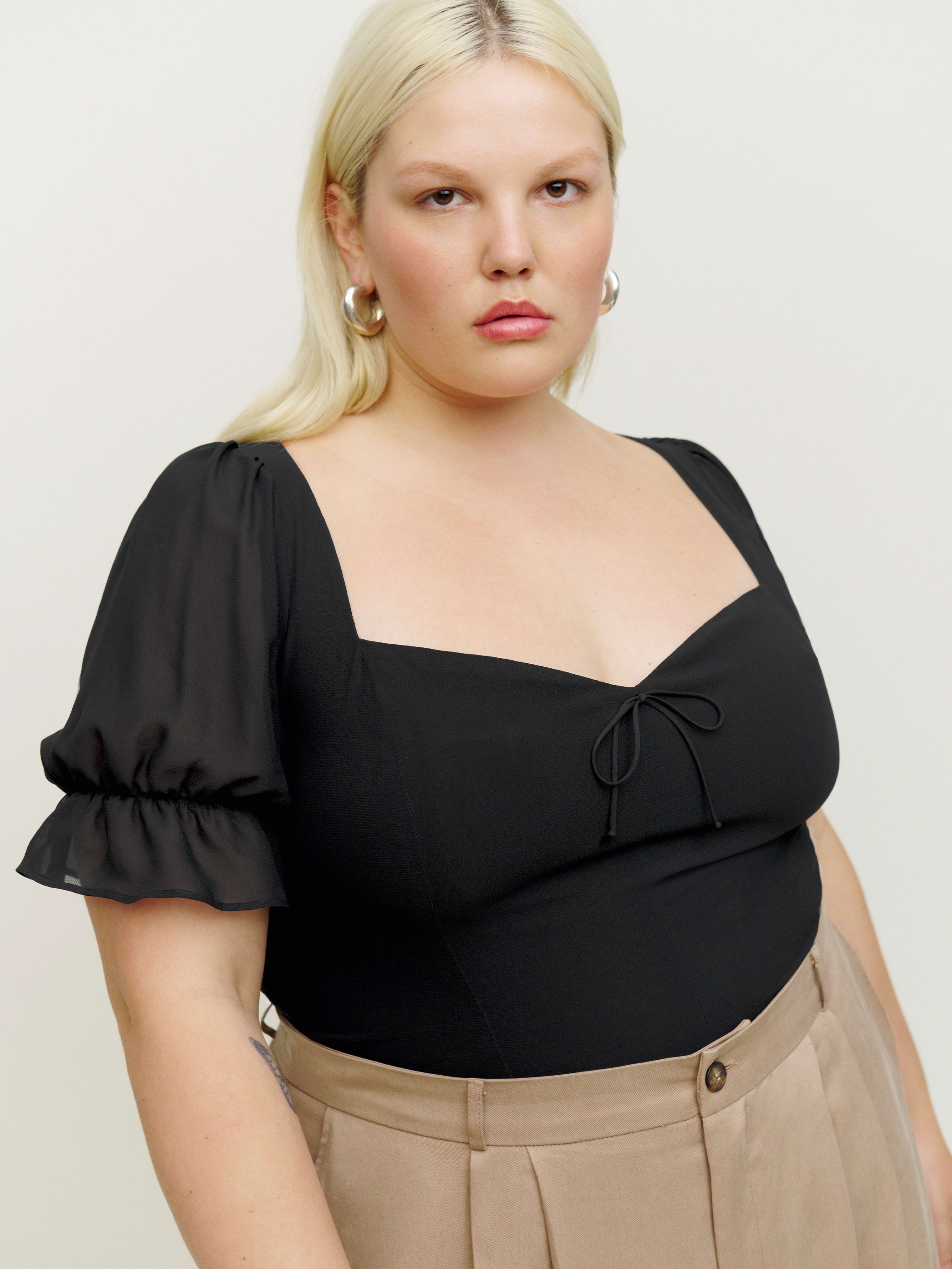 Delevan Top Es | Reformation